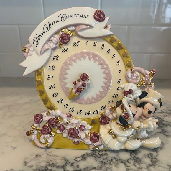 Disney | Accents | Disney Days Until Christmas Countdown Calendar Clock ...